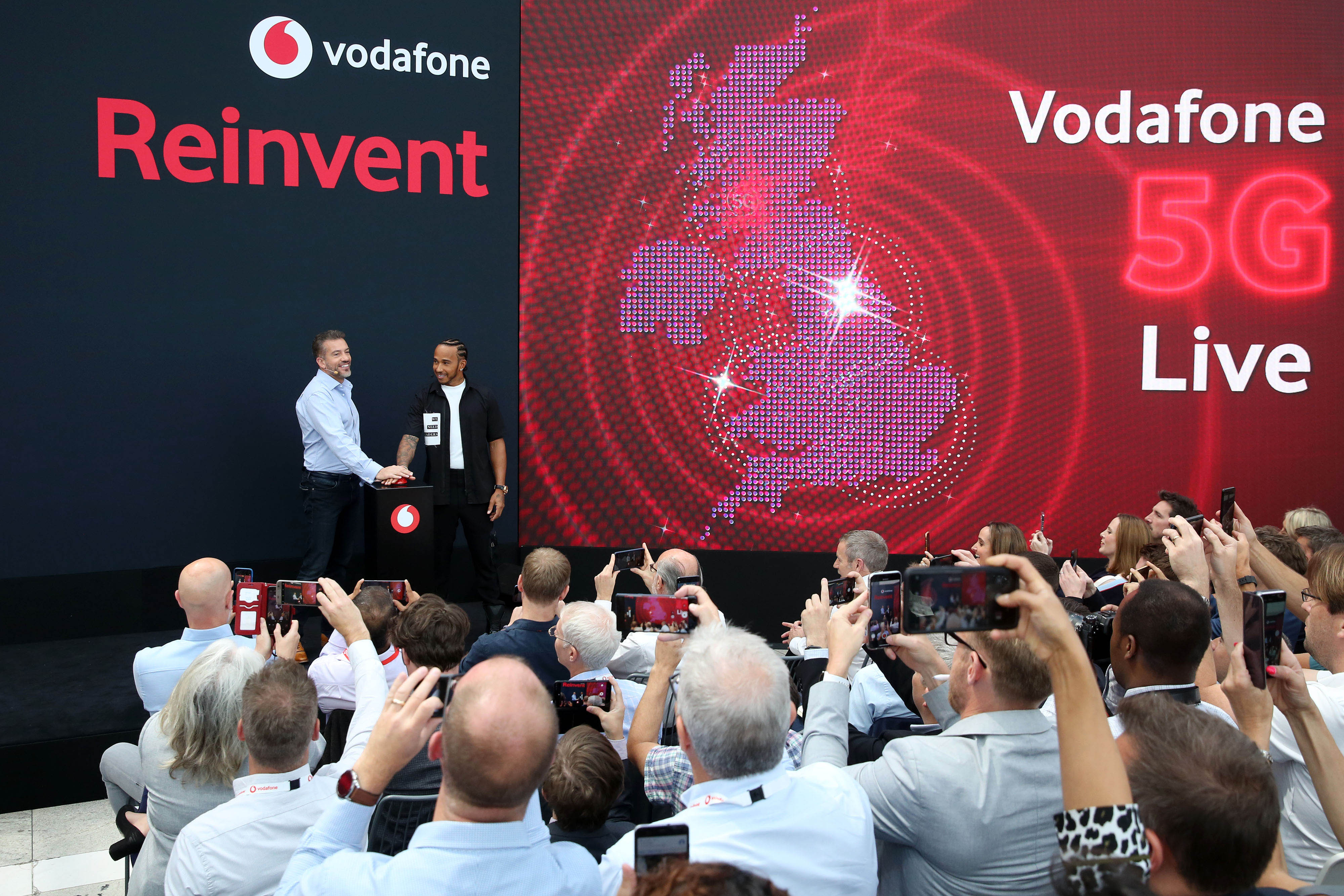 Vodafone Switches on its 5G Network | GlobalMediaCentre.com